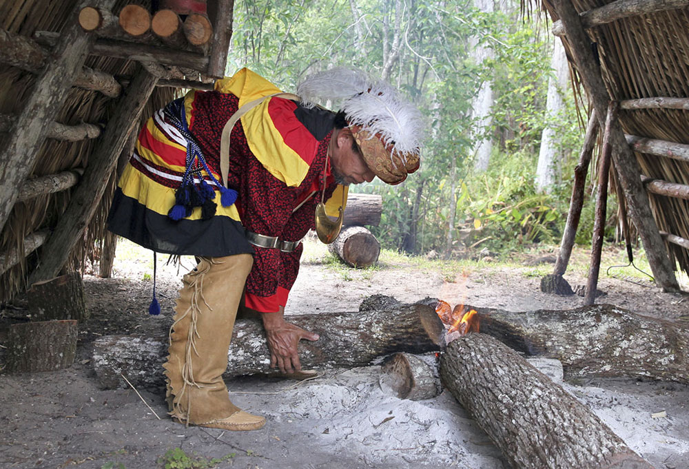 Ah-Tah-Thi-Ki Museum - Florida Seminole Tourism